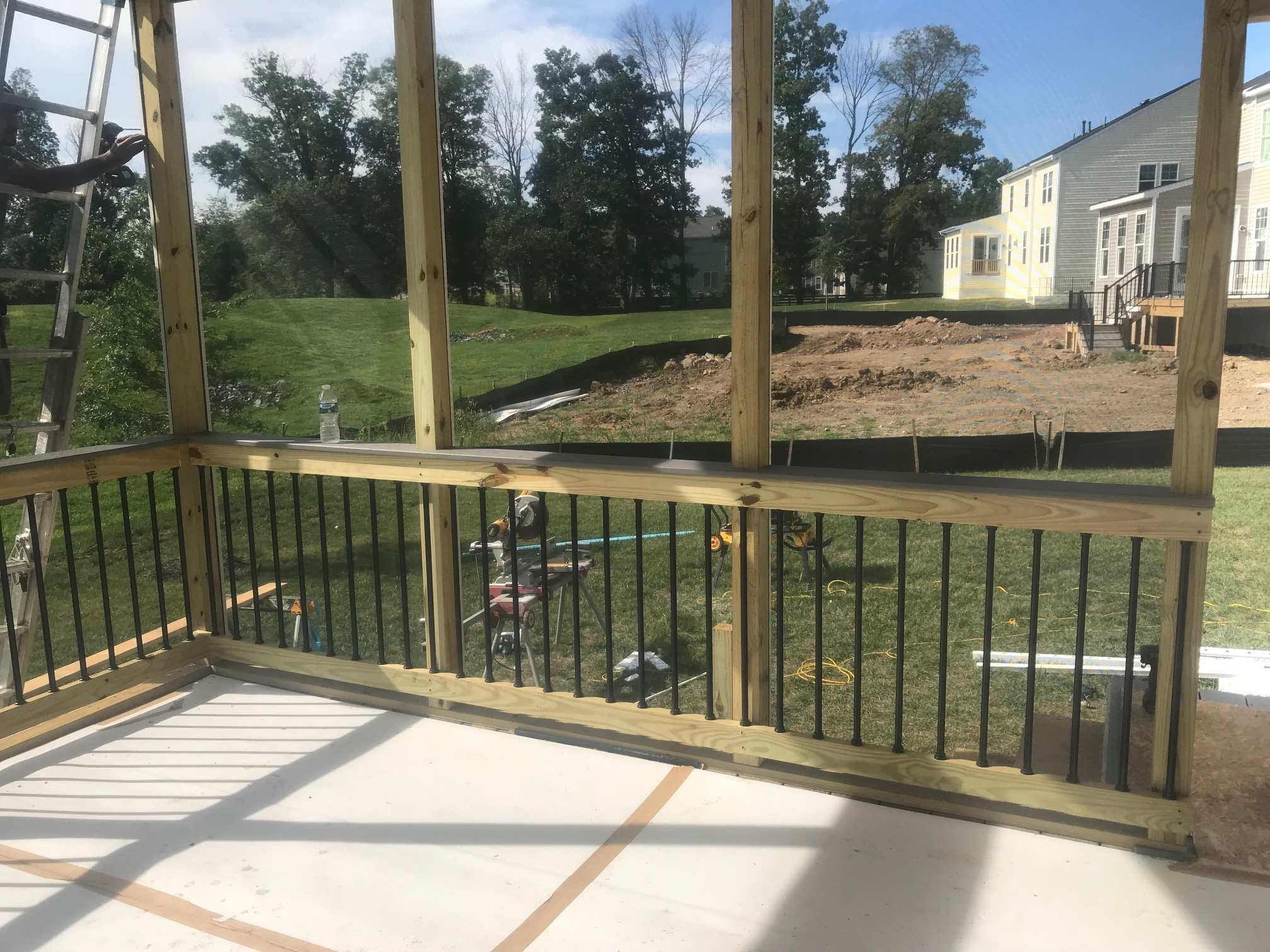 Deck Builders, Custom Deck Design & Construction Services